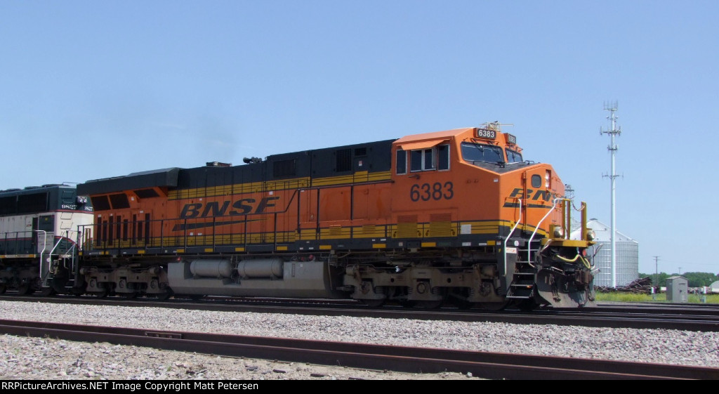 BNSF 6383